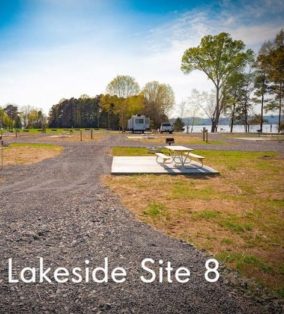 Lakeside RV Sites - River Ridge Retreat